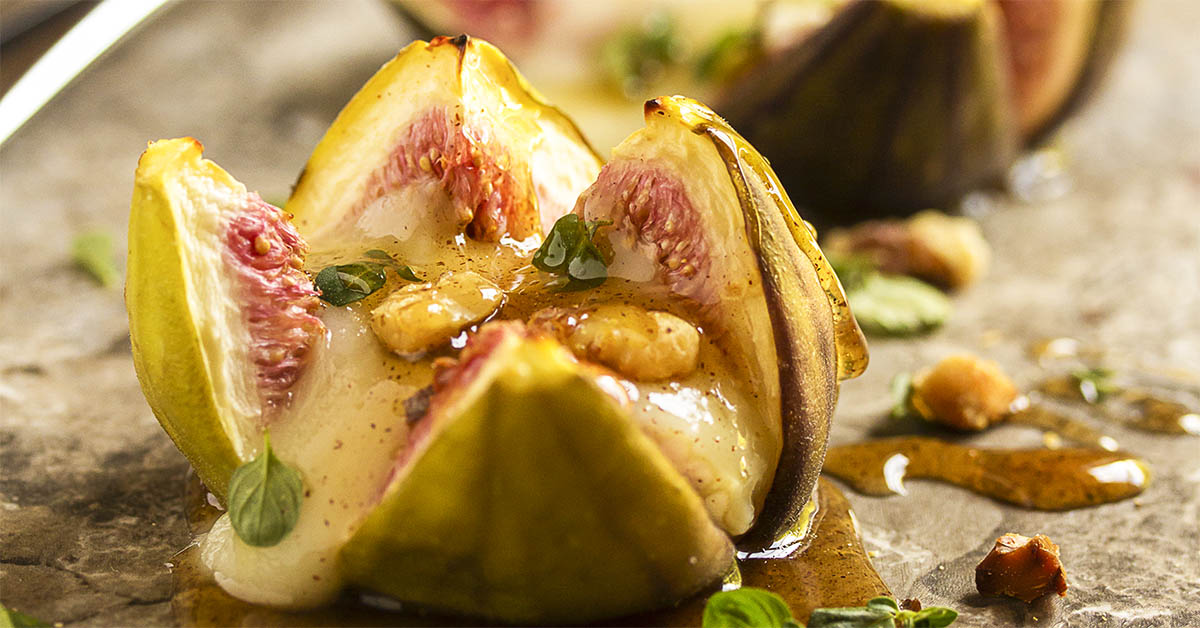 Fig Appetizer With Brie and Spiced Honey - Just a Little Bit of Bacon
