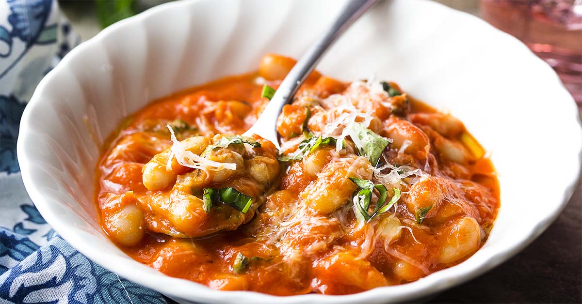 Italian White Beans in Tomato Sauce - Just a Little Bit of Bacon